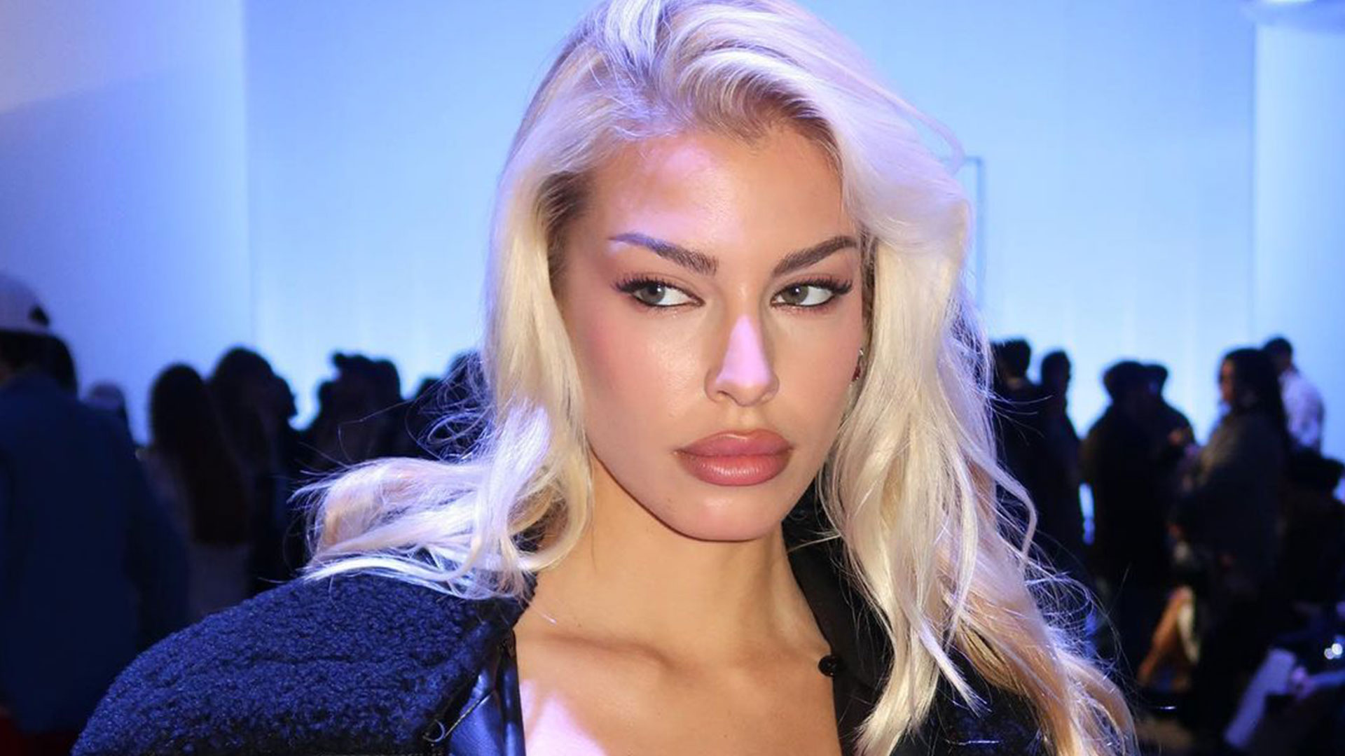 Looks fascinastes en el 'Front Row' del Milán Fashion Week - Clx Icons