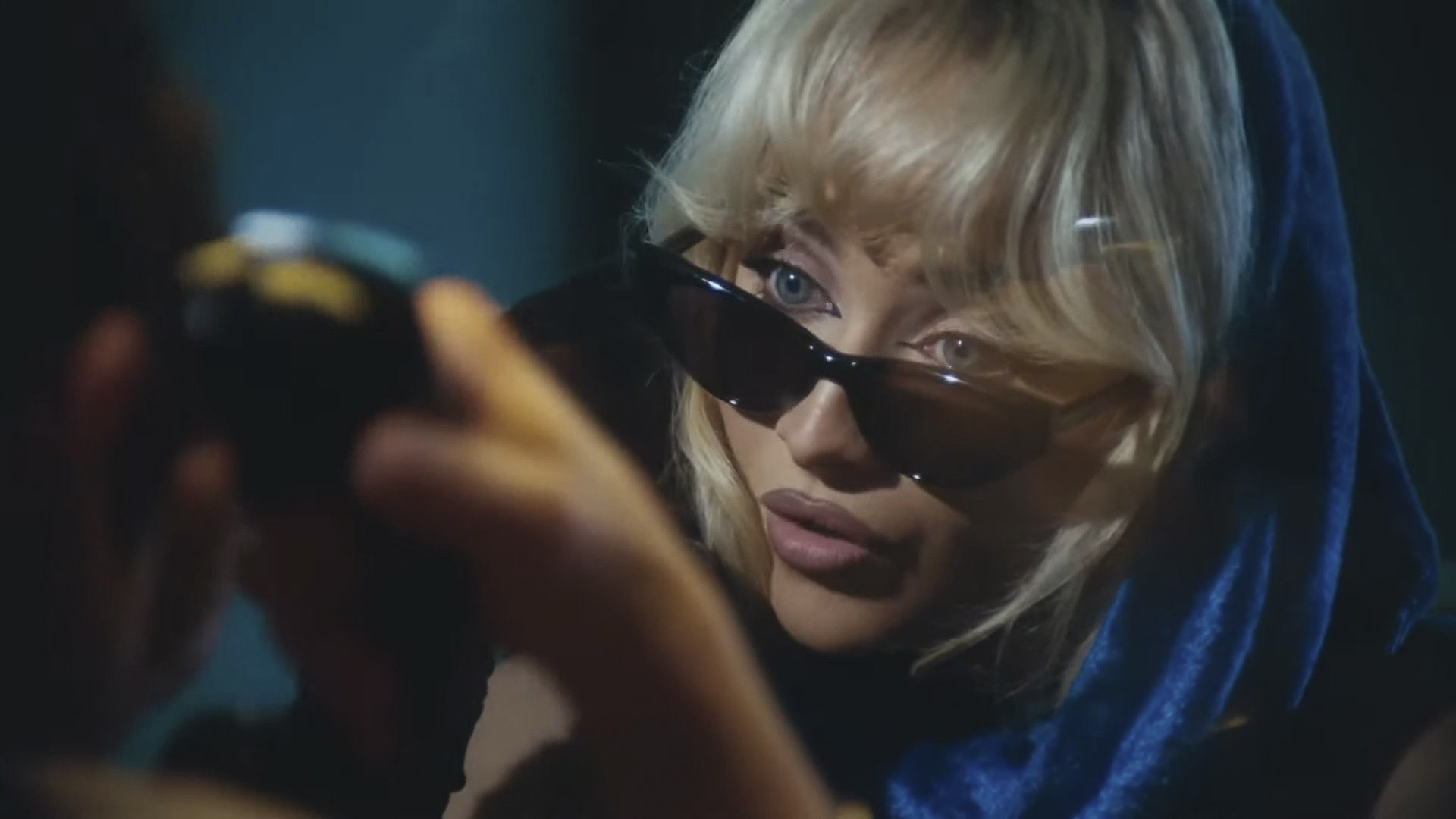 Sabrina Carpenter sigue imparable con "Please Please Please"