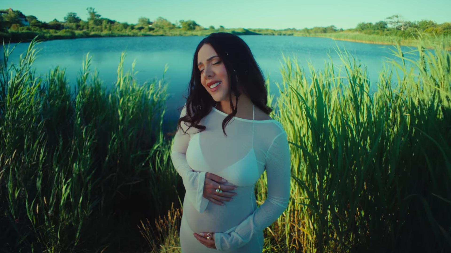 Sheryl Rubio y Shaps Wade revelan que esperan su primer bebé