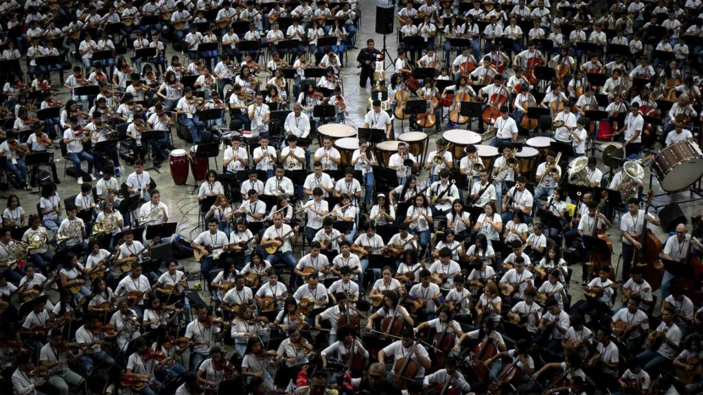 El Sistema celebra multitudinario concierto en el Forum de Valencia