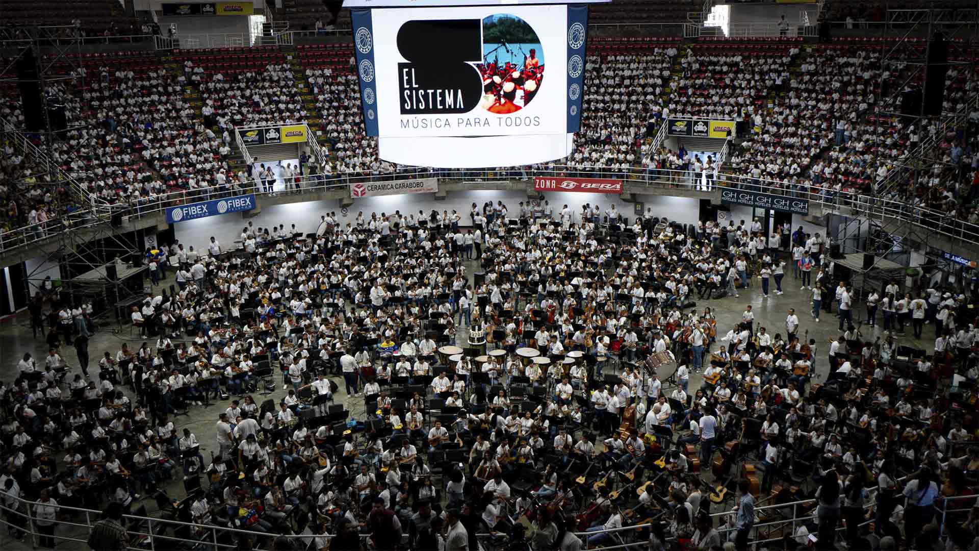 El Sistema celebra multitudinario concierto en el Forum de Valencia