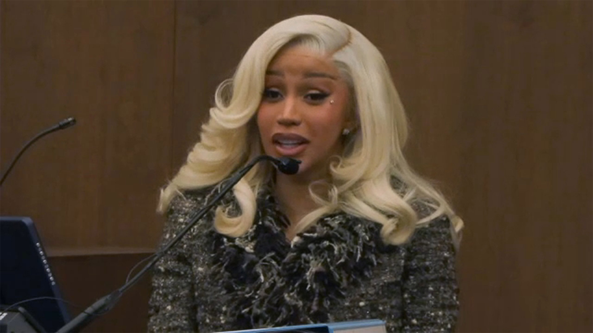 Momentos virales del juicio que ganó la rapera Cardi B